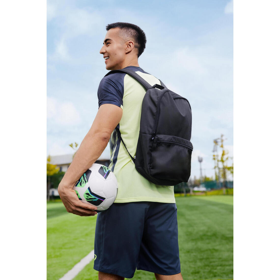 15L commuting backpack 4 pockets – Decathlon UAE